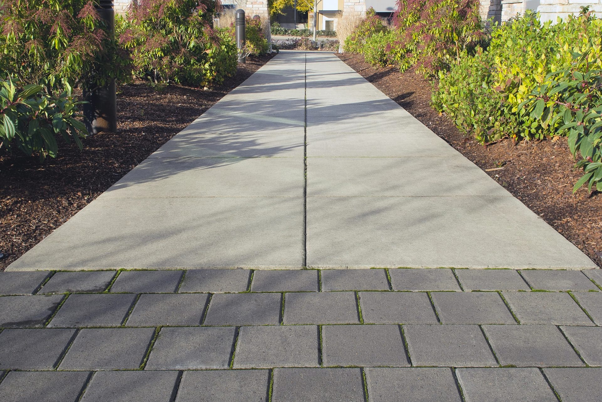 Blending Functionality and Style: Mastering Hardscape Design in Your ...